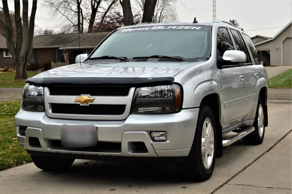 Windshield graphic Chevy Trailblazer | Custom Sticker Shop
